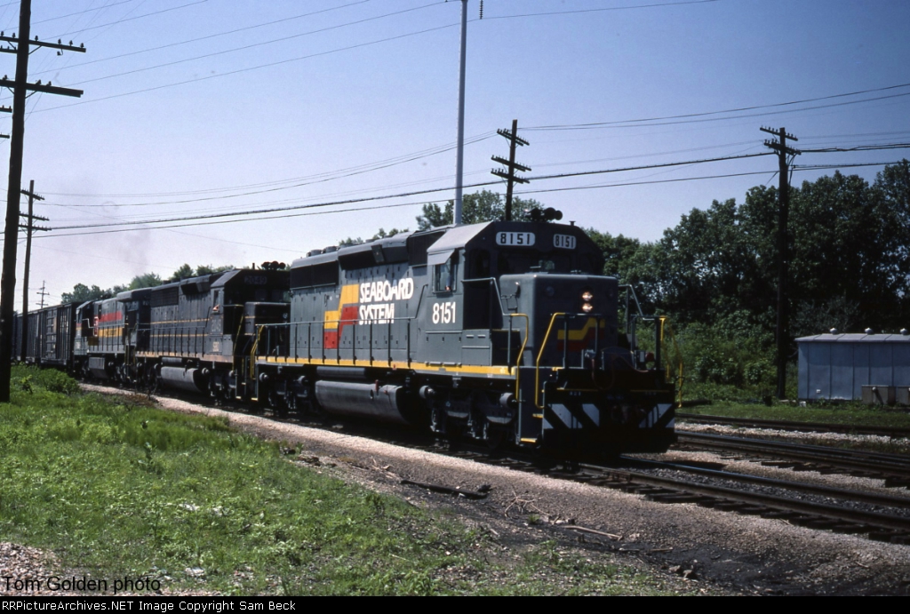 SBD 8151, 2049, and 7068 Northbound